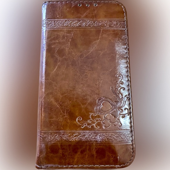 Cell Phones & Accessories | 52beautiful Heart Design Brown Faux Leather ...